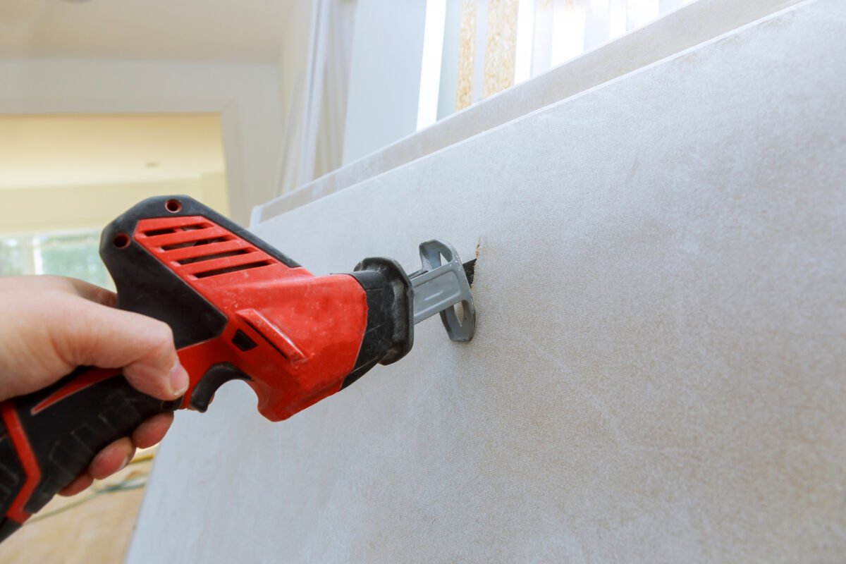 The Best Drywall Tools to Hang, Tape and Finish (2023 Guide)