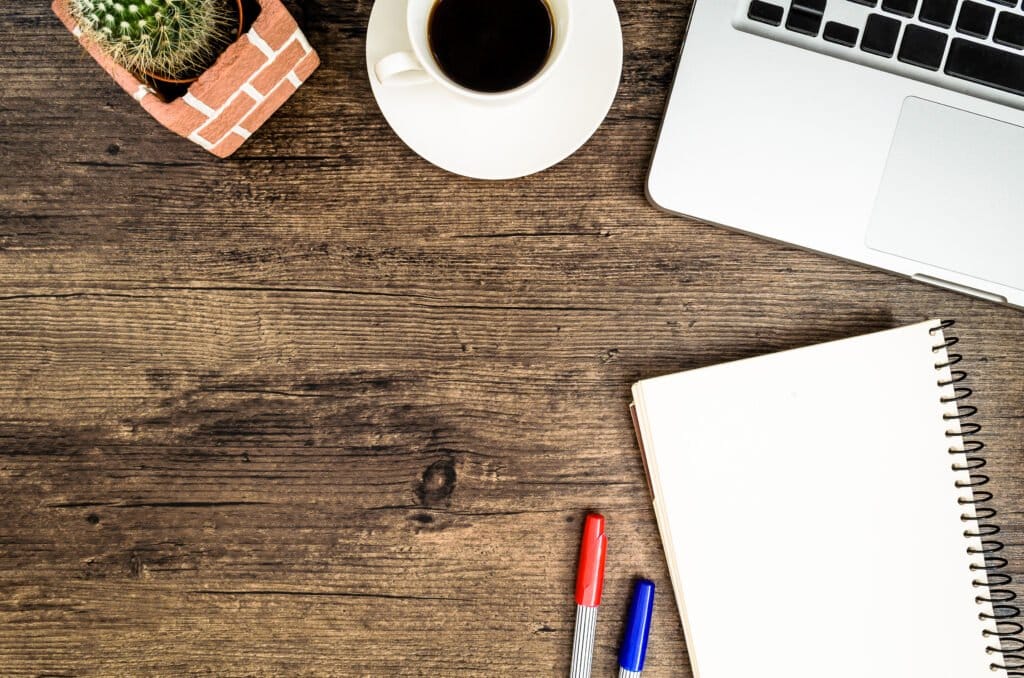 7 Best Woods For a Desktop and Tools to Build Them (2024)