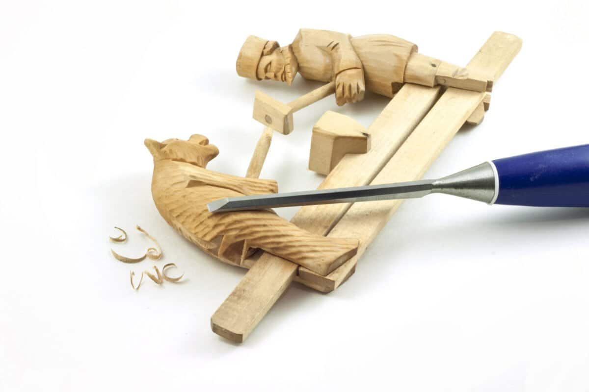 Top Beginner Wood Carving Projects, Tools and Tips (2025 Guide)