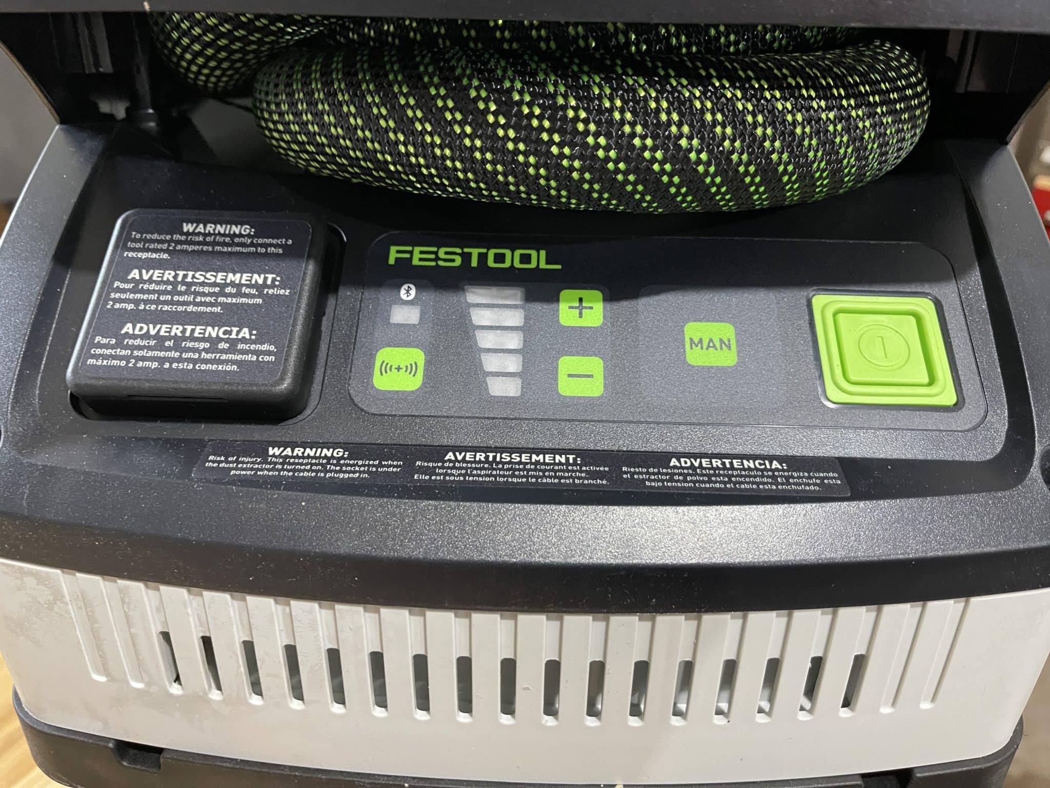 The Best Dust Collectors for Small Shops (2023 Guide)