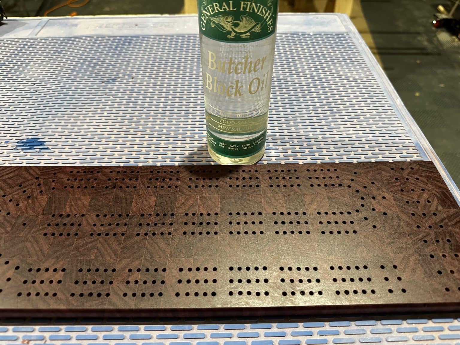 How to Make a Cribbage Board: Tips, Tools and Supplies (2025)